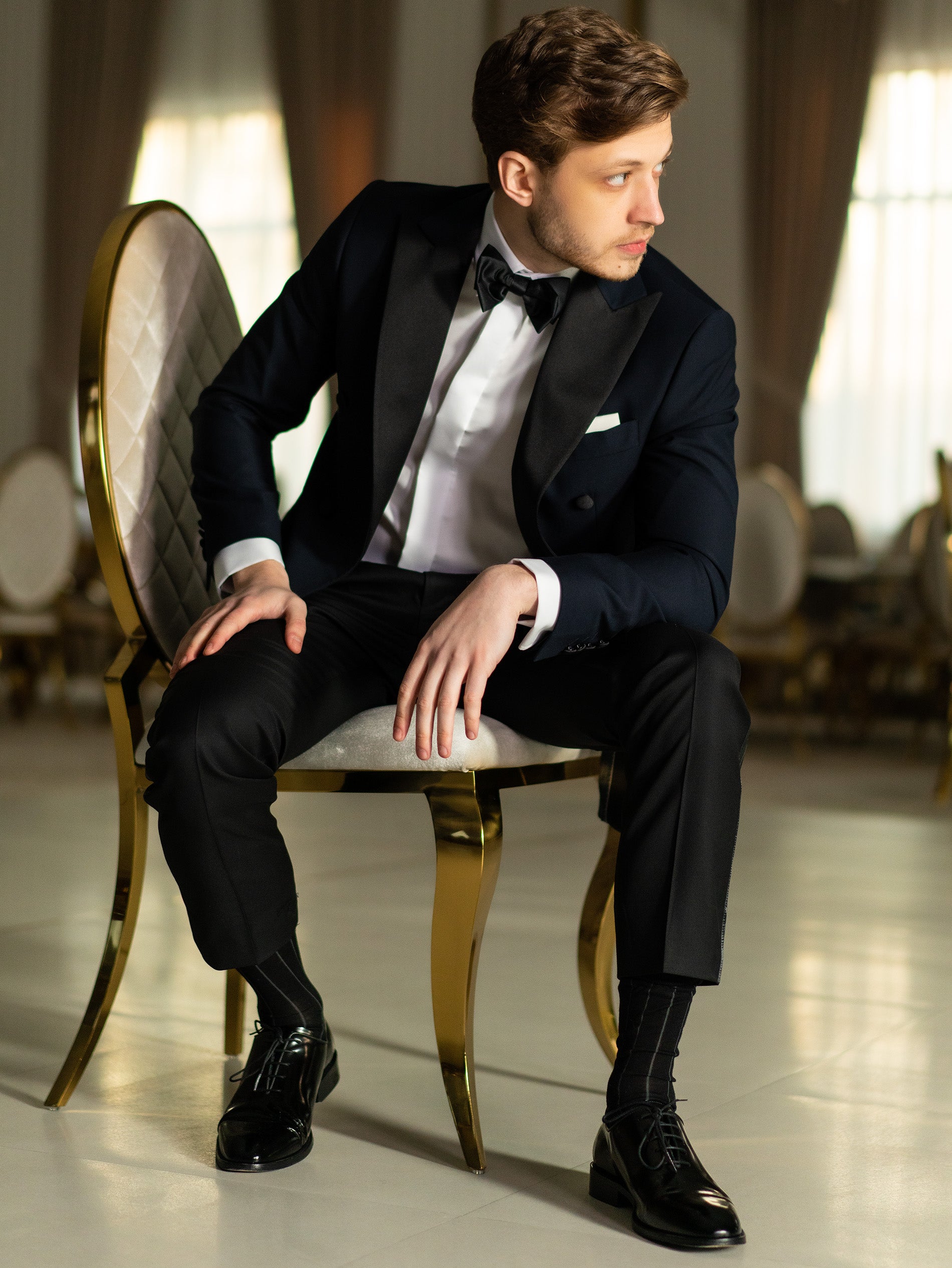 Tinuta Completa Mire Smoking Doua Randuri Barbati Bleumarin Formal Ess